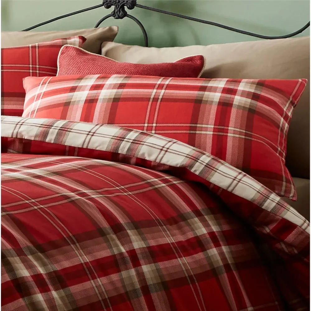 Червено единично спално бельо Червено, 135 x 200 cm Kelso - Catherine ...